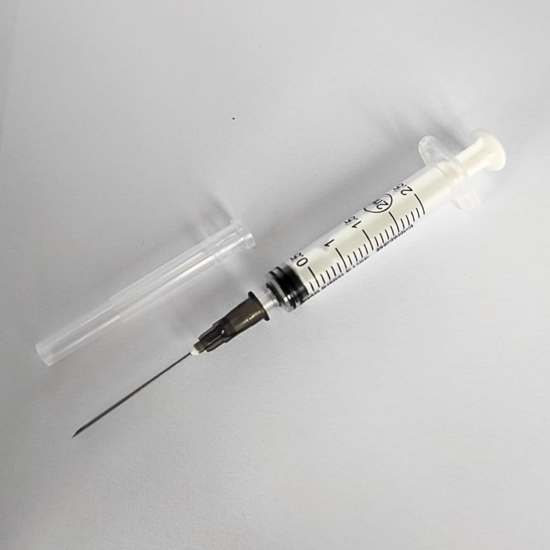 Seringa 2.5 ml cu ac 22G Luer Slip
